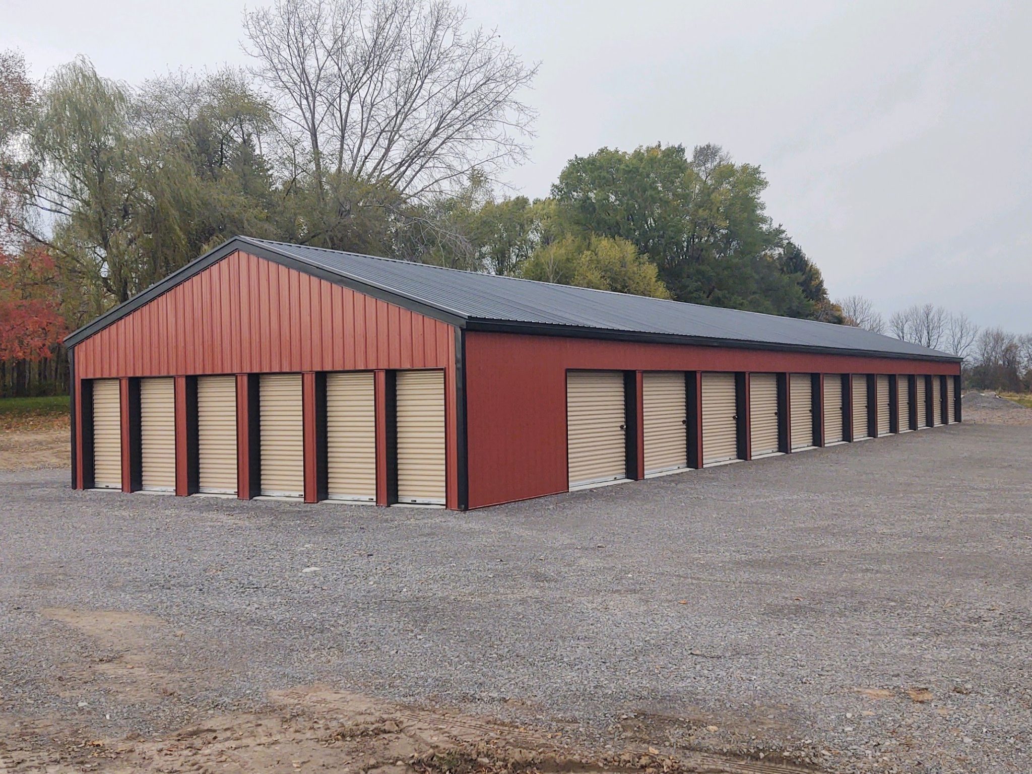 Affordable with 24/7 Access | Batavia Oakfield Self Storage